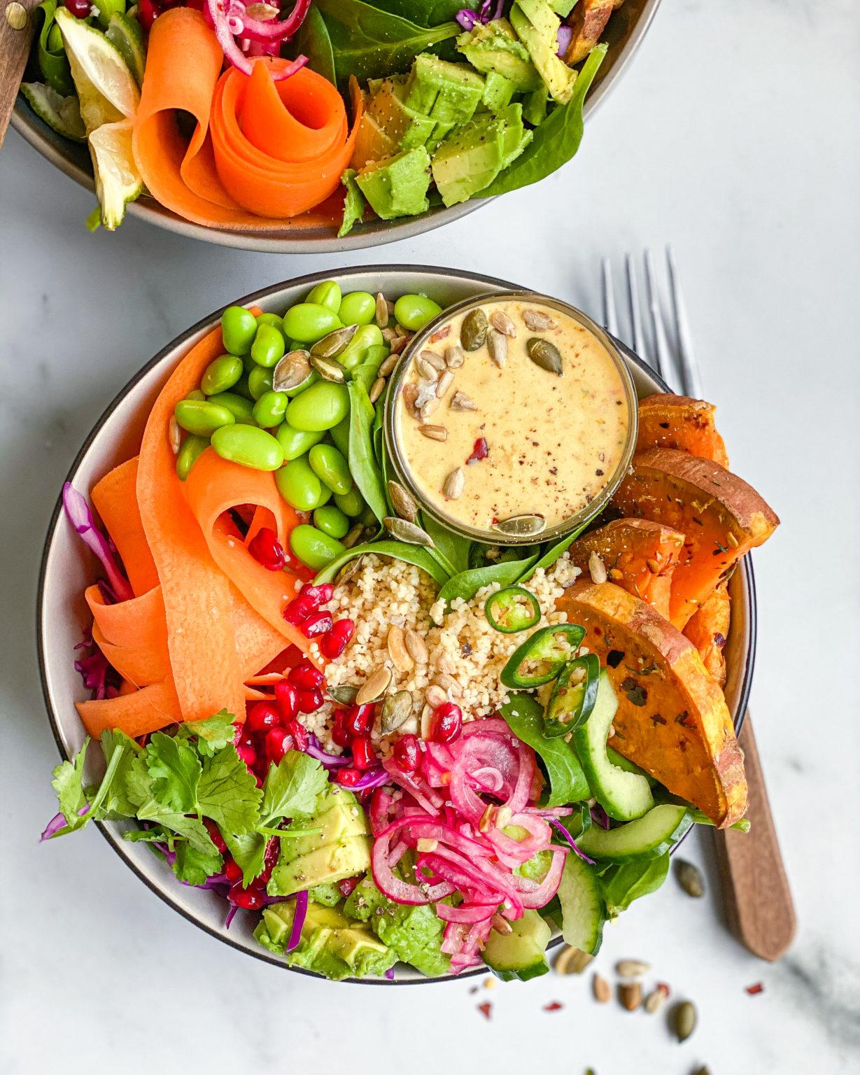 Buddha Bowl Guide - Opskrift på mættende og sund salat bowl
