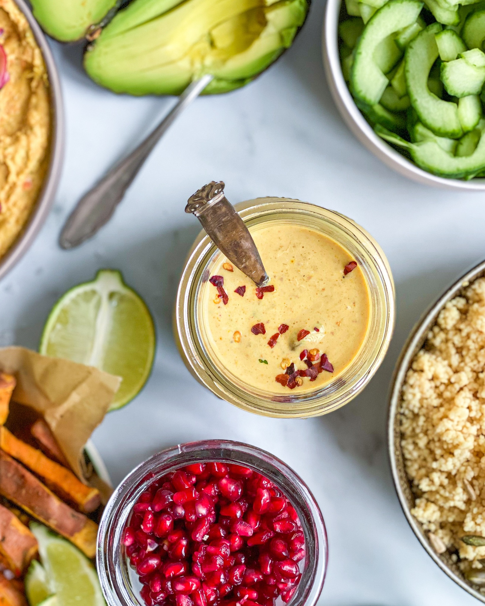 Buddha Bowl Guide - Opskrift på mættende og sund salat bowl