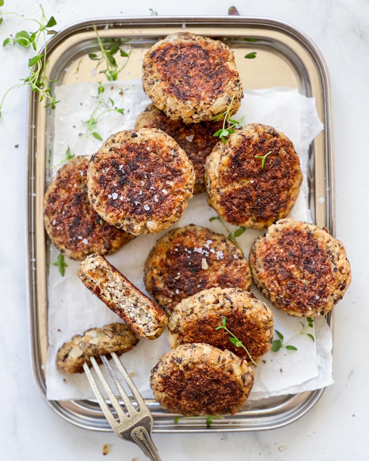 Veganske Frikadeller - Lækre veganske frikadeller med champignon