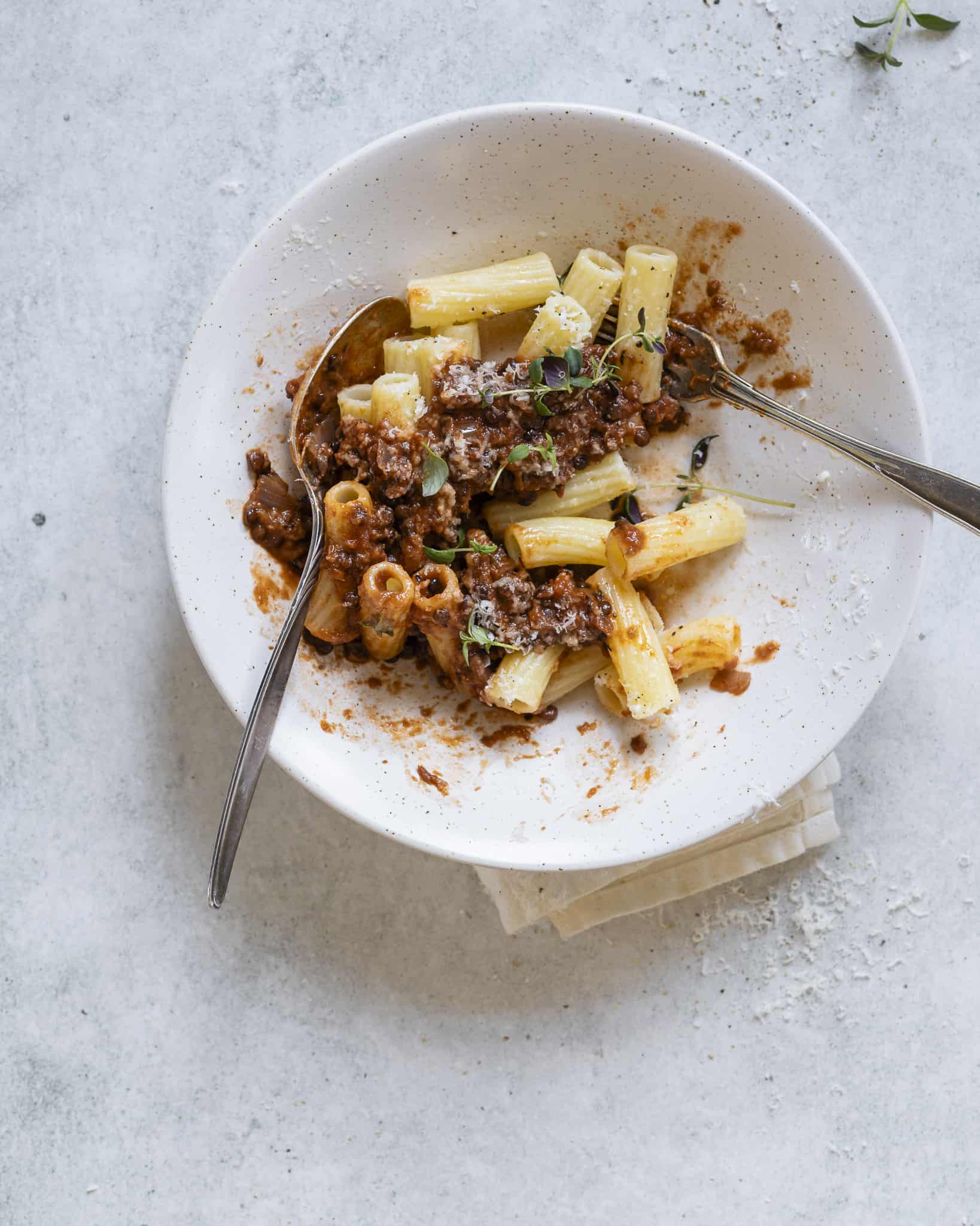 Beluga Bolognese med pulled aubergine - Lækker vegetar bolo Beluga Bolognese med pulled aubergine - Lækker vegetar bolo