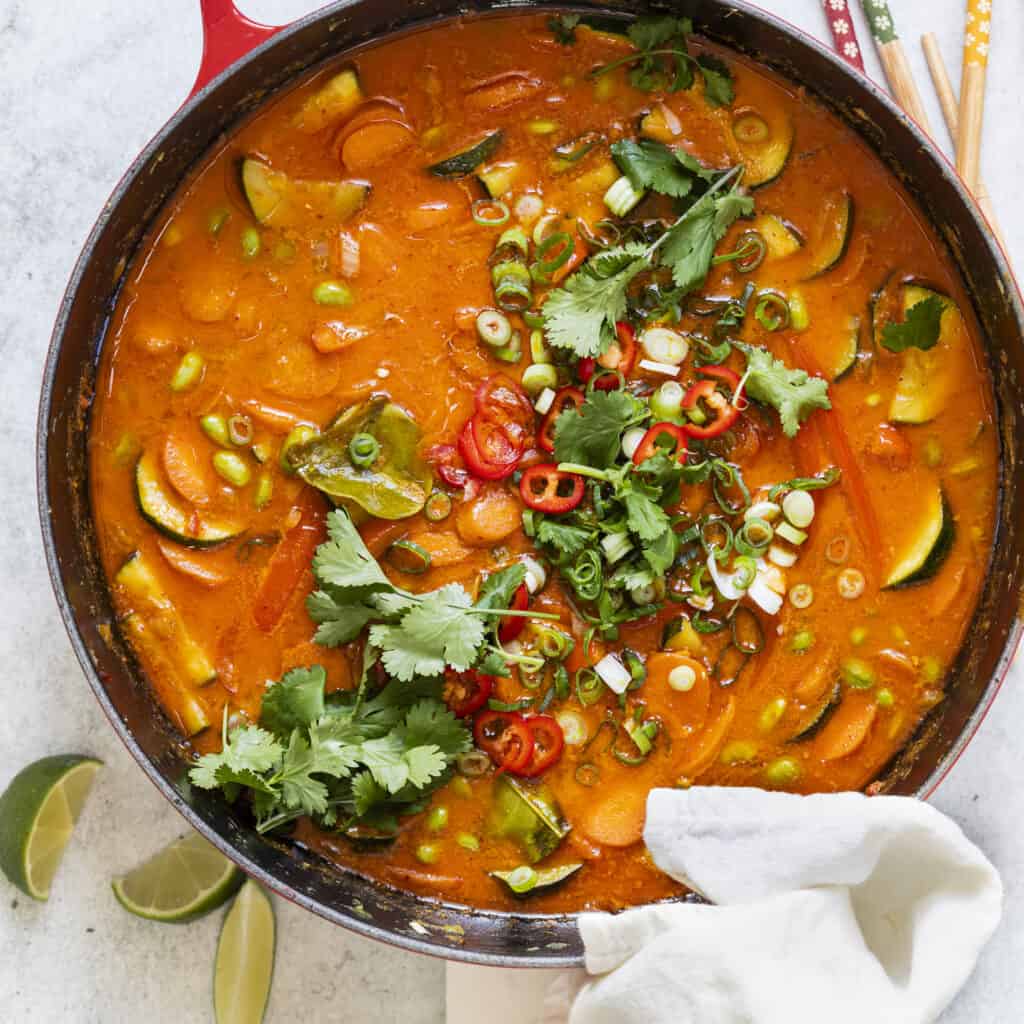 Vegetarisk wok - Lækker wok ret med kokosmælk og grøntsager