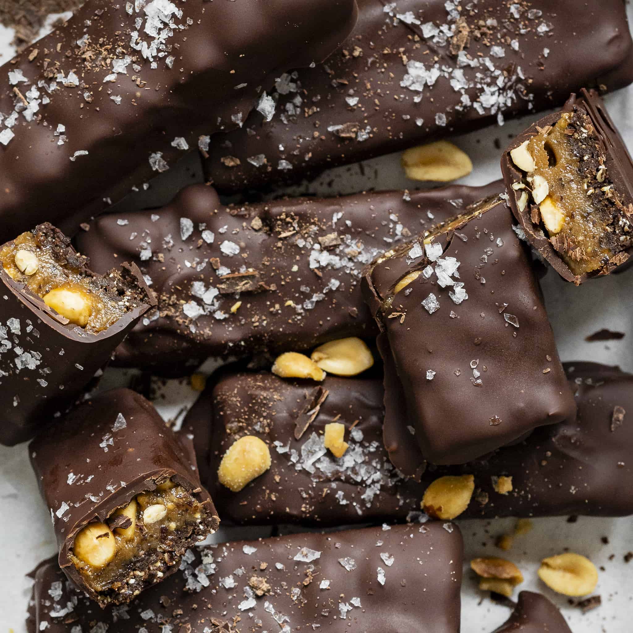 Sunde snickers bar - Opskrift på hjemmelavet snickers bidder